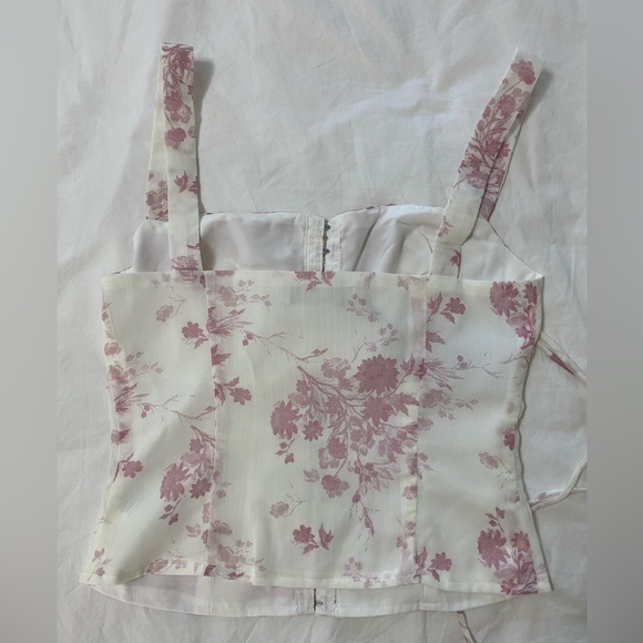 Princess Polly | Tops | Nwt Princess Polly Modern Girl Top Whitepink ...